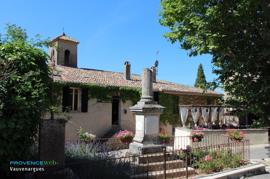 Vauvenargues - Village in the Aix en Provence area - Provence Web - France